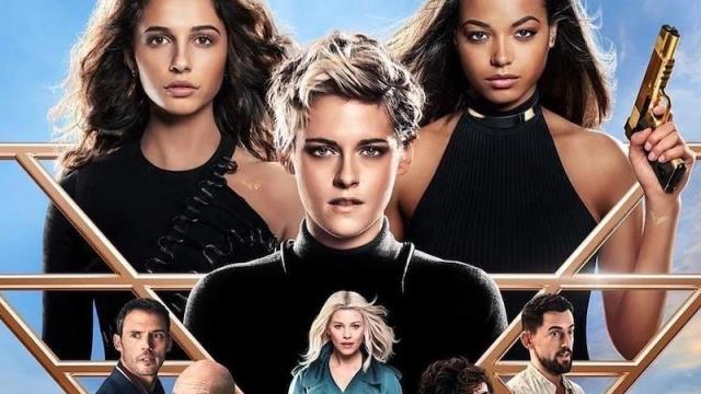 CHARLIE'S ANGELS Director Elizabeth Banks Hits Back At Claims The Movie ...