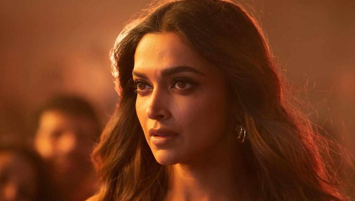 Deepika Padukone To Receive Star On Hollywood Walk Of Fame; First ...