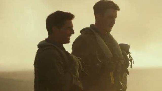TOP GUN: MAVERICK Pilot Training Featurette Reveals Tom Cruise's ...